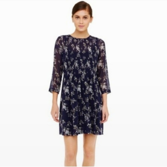 Club Monaco | Dresses | Club Monaco Coriss Silk Floral Pleated Pintuck ...